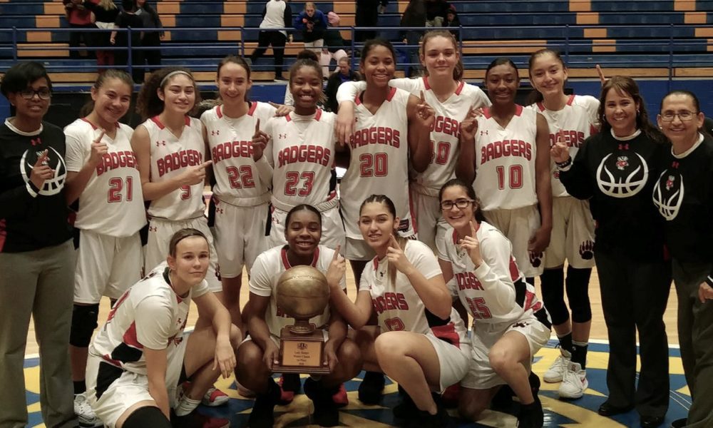 HOLIDAY HOOPS: Tucson wins Prescott Lady Badgers Winter Classic ...