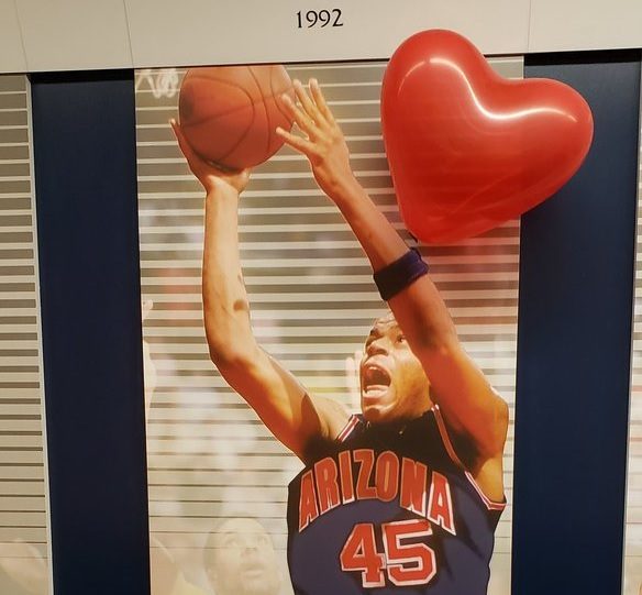 Sean Rooks’ Daughter Khayla Leaves Heart Balloon For Him at McKale ...