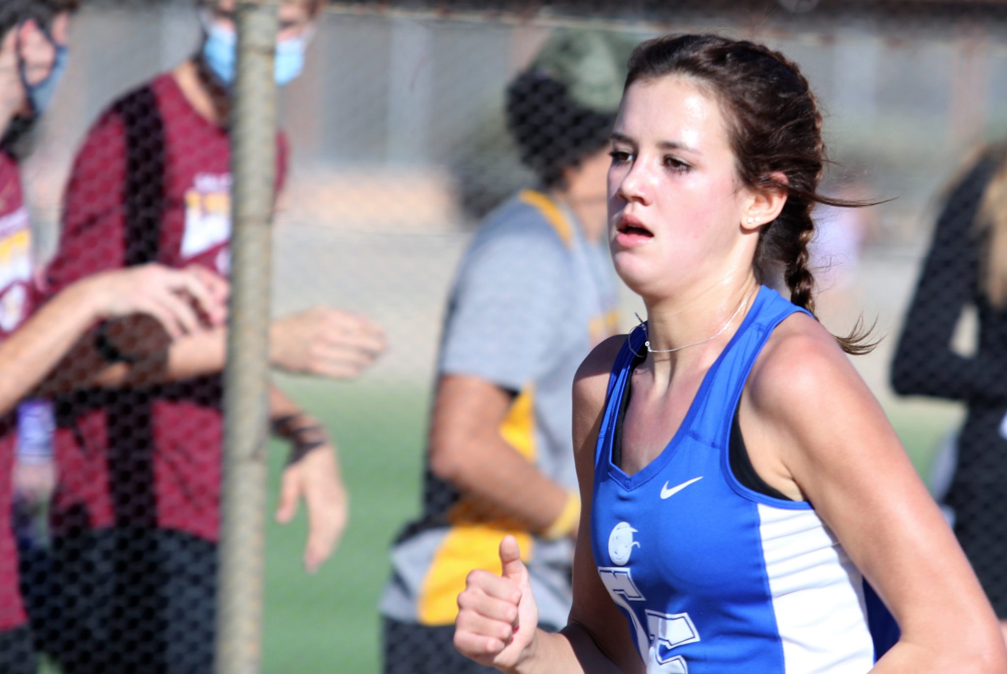 D-II Track & Field: Taylor McCue wins 1600 and Sam Halaufia wins Discus ...
