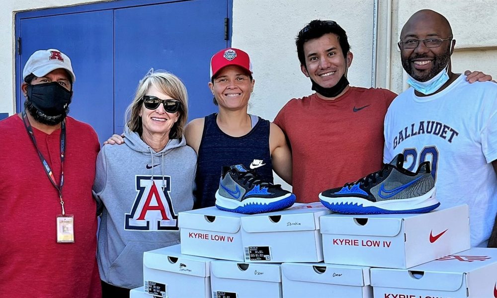 Kicks4Kids: New Kicks for ASDB Basketball Teams | ALLSPORTSTUCSON.com