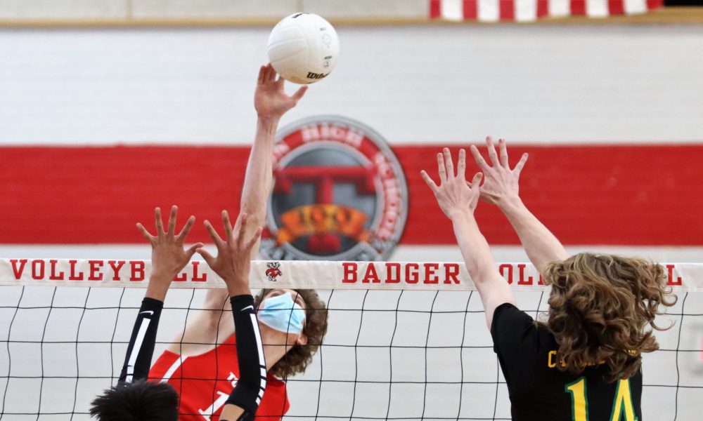 Tucson Badgers boys volleyball eliminated by Maryvale in play-in game ...