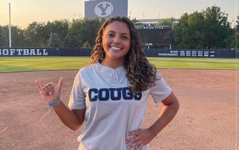 Salpointe Class of 2024 standout catcher Jaelyn Castillo commits to BYU ...