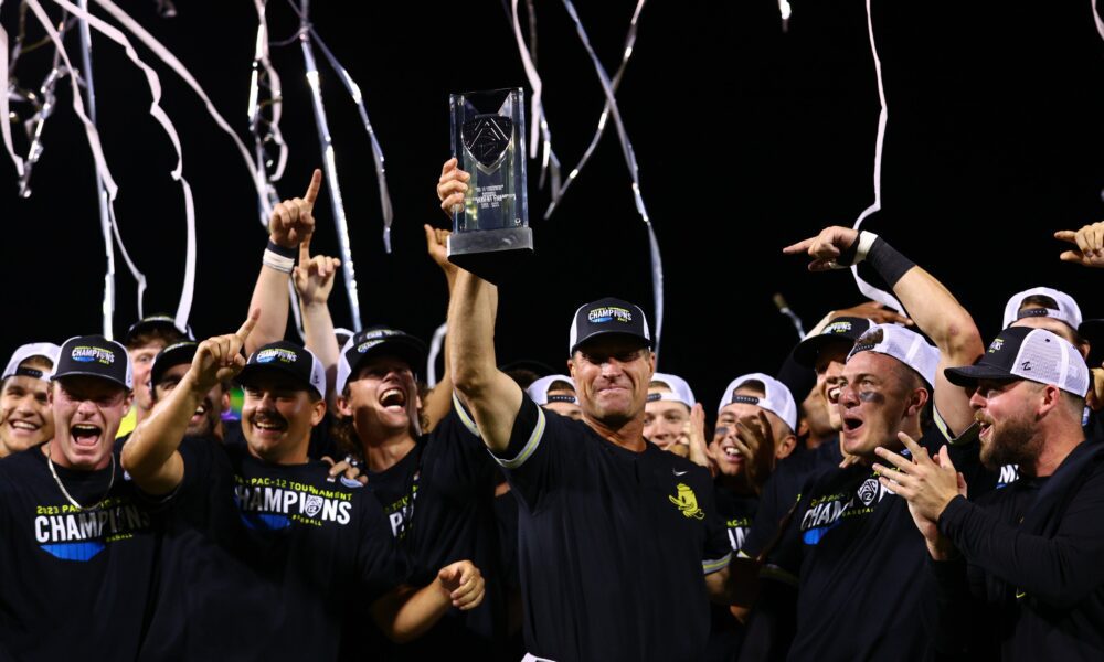 Oregon’s Wasikowski, former Arizona assistant, advocates for Wildcats ...
