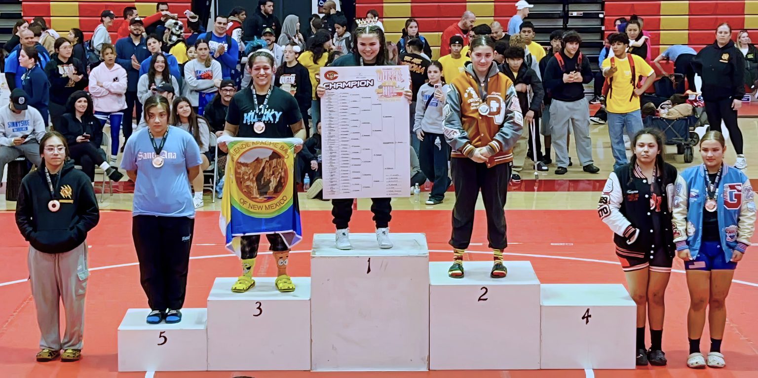 Alezandra Robles wins Queen of the Hill wrestling tourney; Sunnyside ...