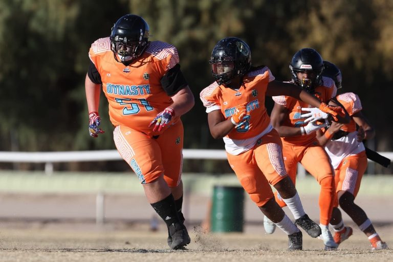 Stephanie van Latum photos of Snooper Bowl games | ALLSPORTSTUCSON.com