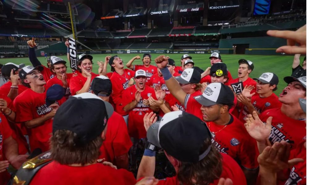 NOTES: Arizona enters Eugene Regional on five-game winning streak ...